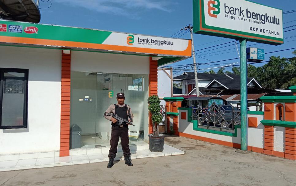 Laksanakan Pam Bank, Polri Berikan Pelayanan Pada Masyarakat ...